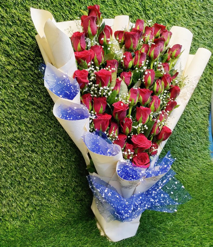 50 Rose Flower Bouquet | Online Flowers Free Delivery In Raipur